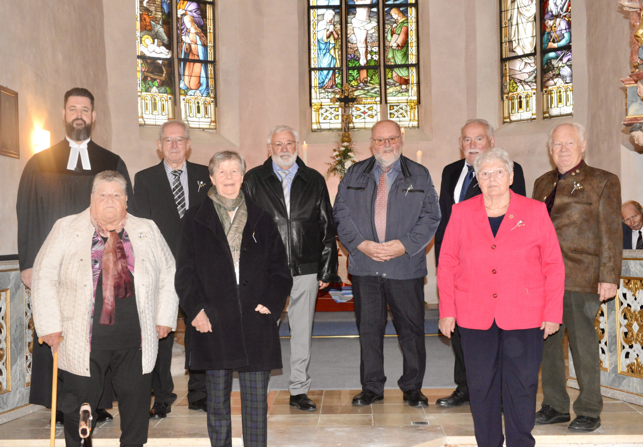 Vor mehr als 60 Jahren Konfirmation gefeiert | Evang.-Luth ...